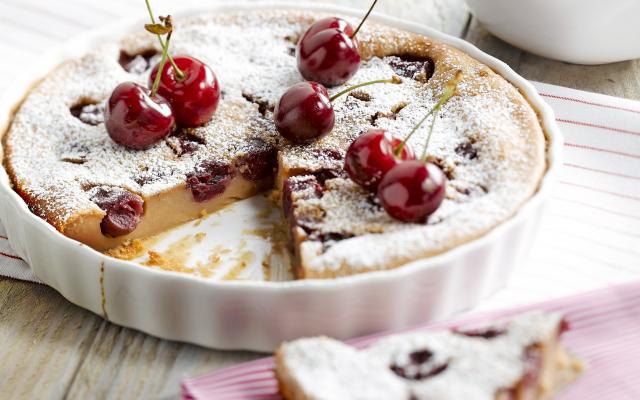 Clafoutis aux cerises Un Délicieux dessert aux fruits – Recettes Du Net